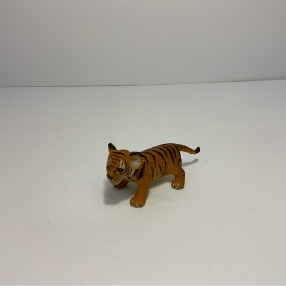 Aaa | Toys | Vintage Aaa Orange Bengal Tiger Cub Soft Rubber Toy Animal ...